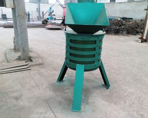 Large Stock Fertilizer Crusher For Sale - Shunzhi Machinery