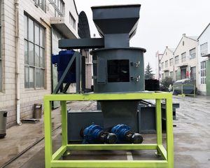 Large Stock Fertilizer Crusher For Sale - Shunzhi Machinery